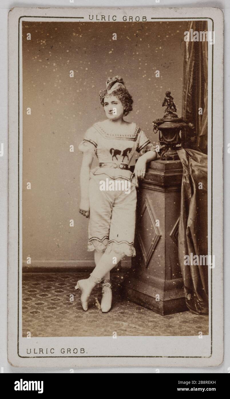 Helen actress hi-res stock photography and images - Alamy