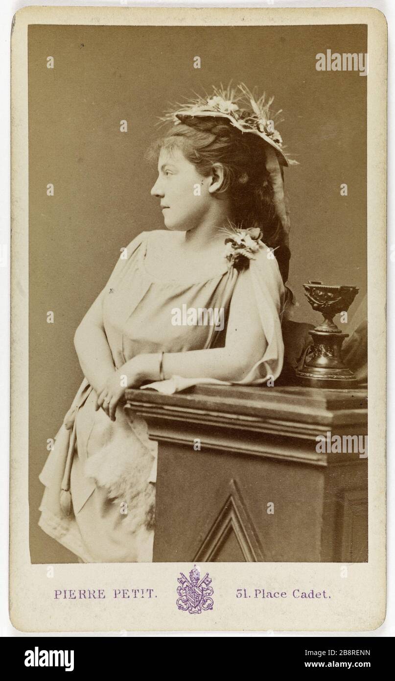 Portrait of Martha, actress Variety Theater and the Theater of Cluny ...