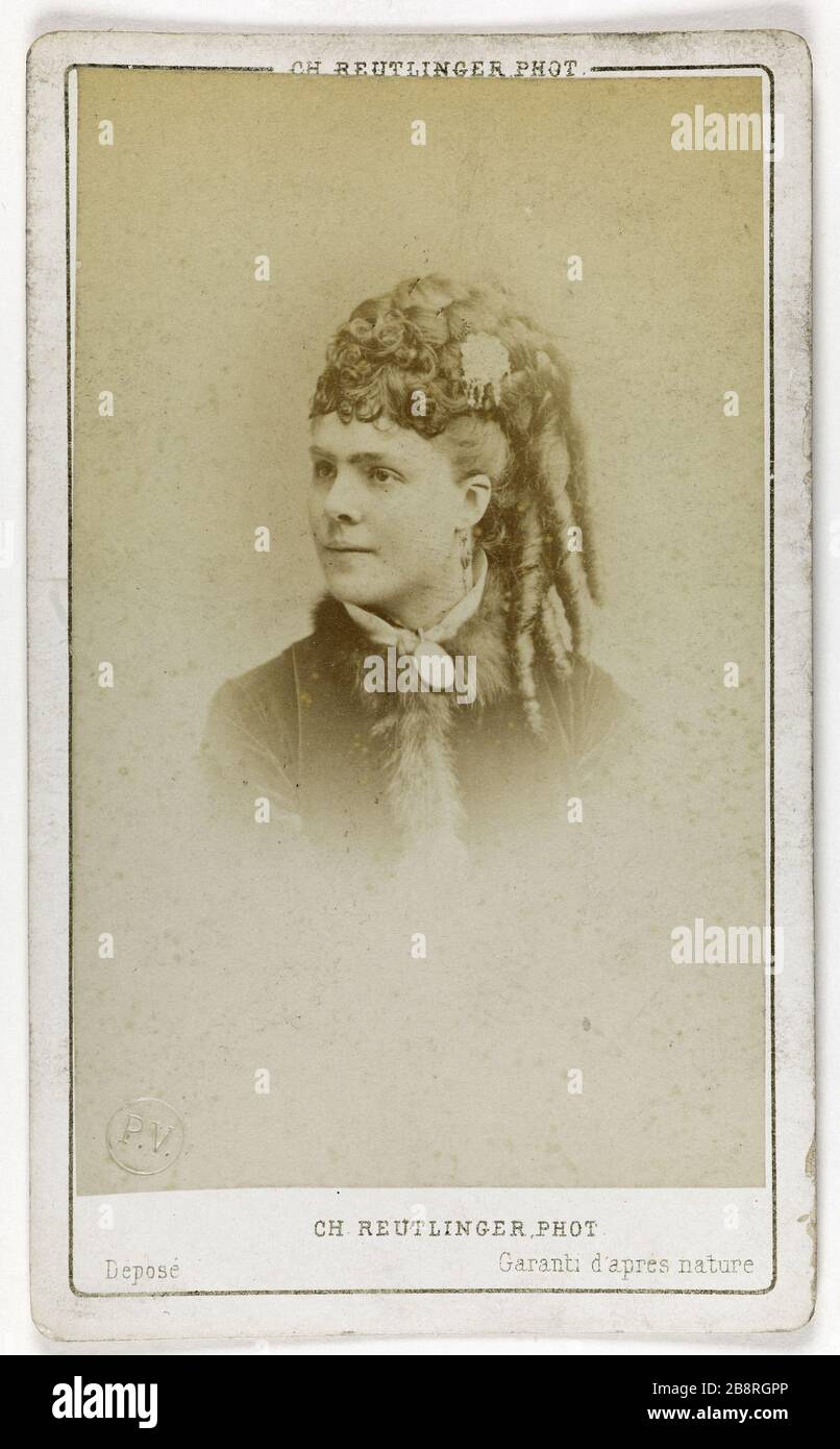 Portrait of Mercedès actress at the Theater du Chatelet. Portrait de ...