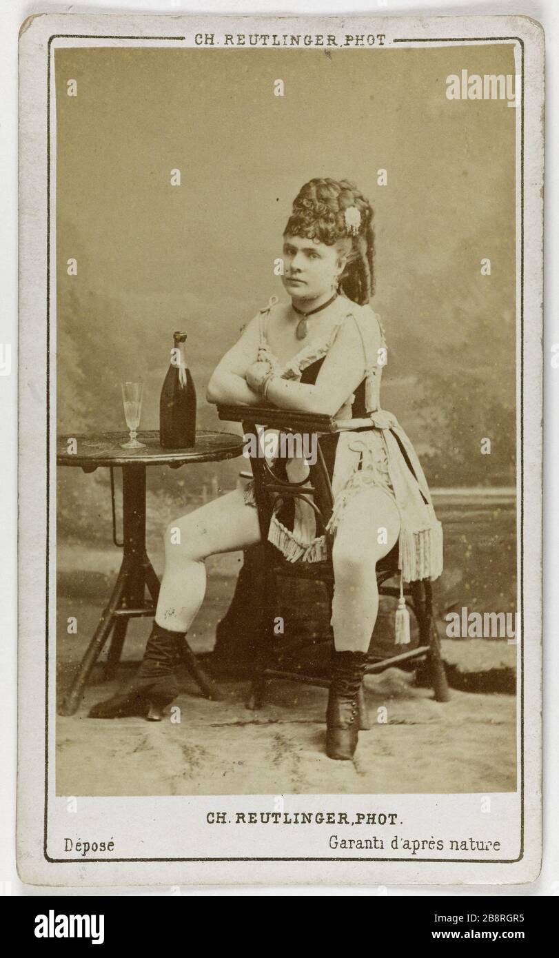 Portrait of Mercedès actress at the Theater du Chatelet. Portrait de ...