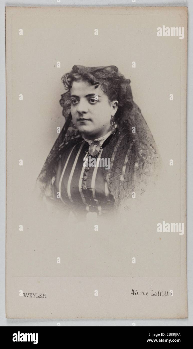Portrait of Leonie (actress) Portrait de Léonie, actrice. 1860-1890 ...