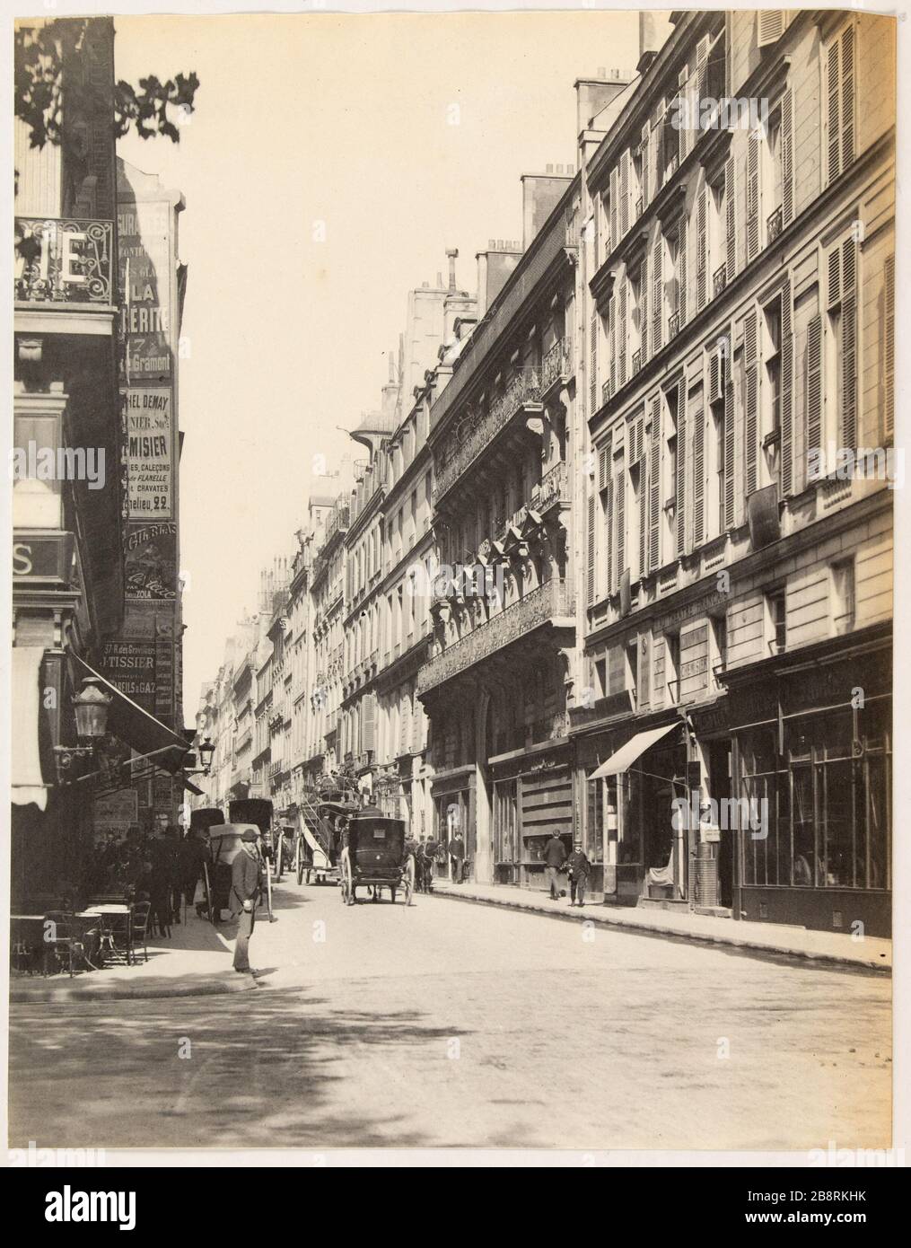 Rue de Richelieu - a car is going. Rue de Richelieu, 1st arrondissement ...