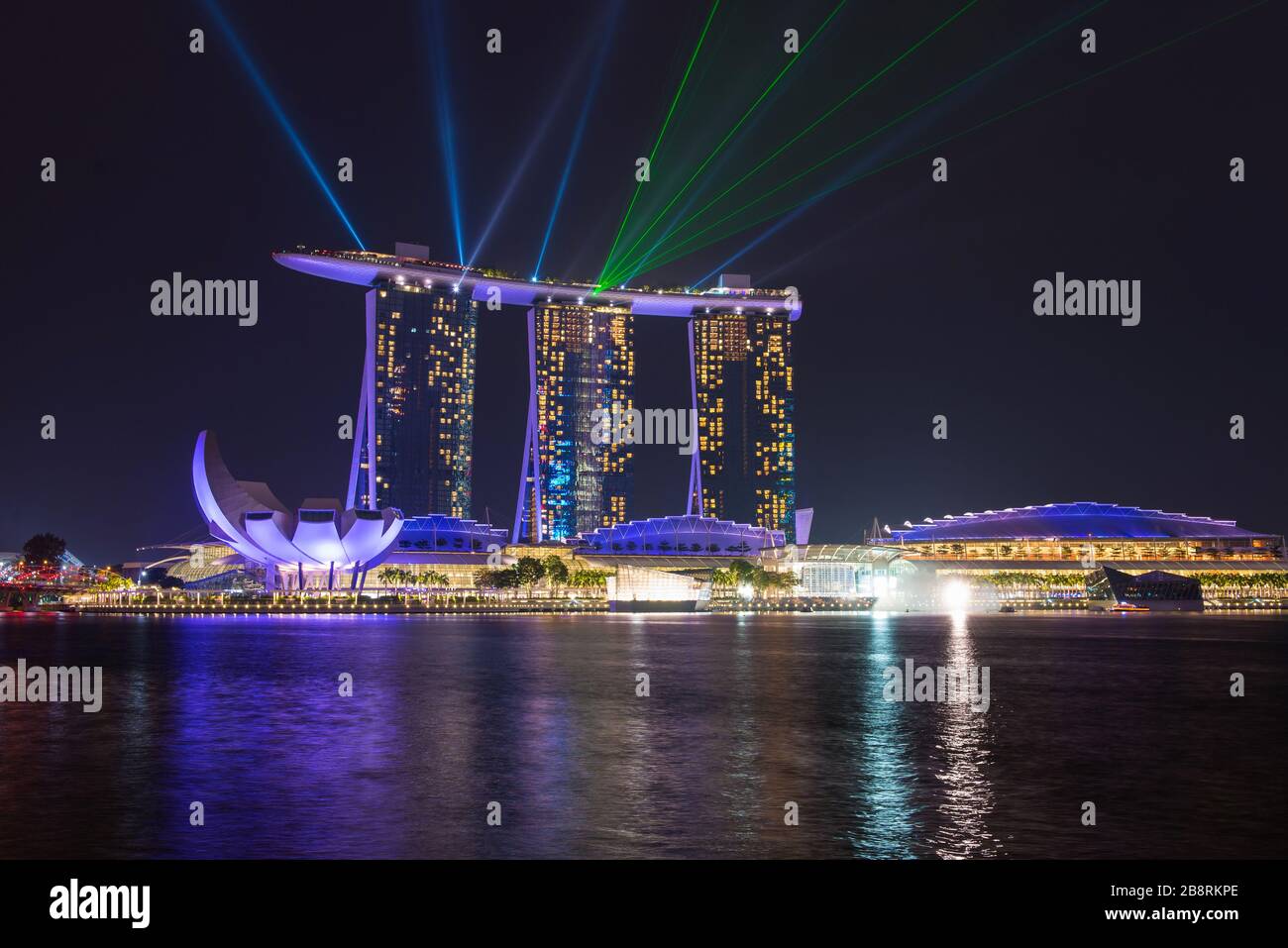 Singapore landmark city skyline at the Marina bay during twilight Stock ...
