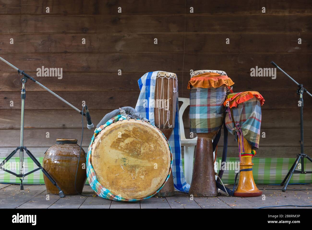 Combo drum hi-res stock photography and images - Alamy