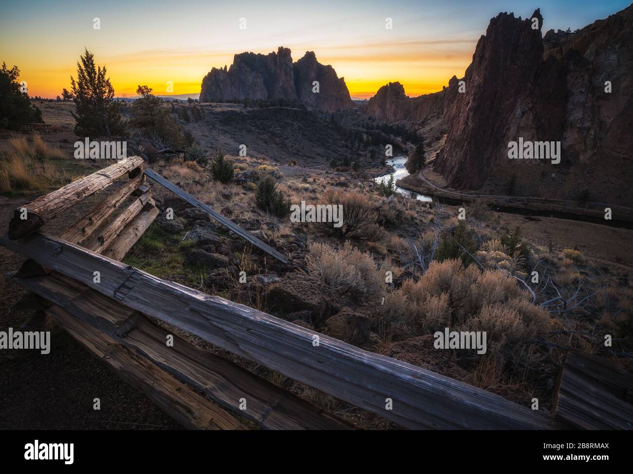 Smith Rock State Park - Central Oregon Stock Photo - Alamy