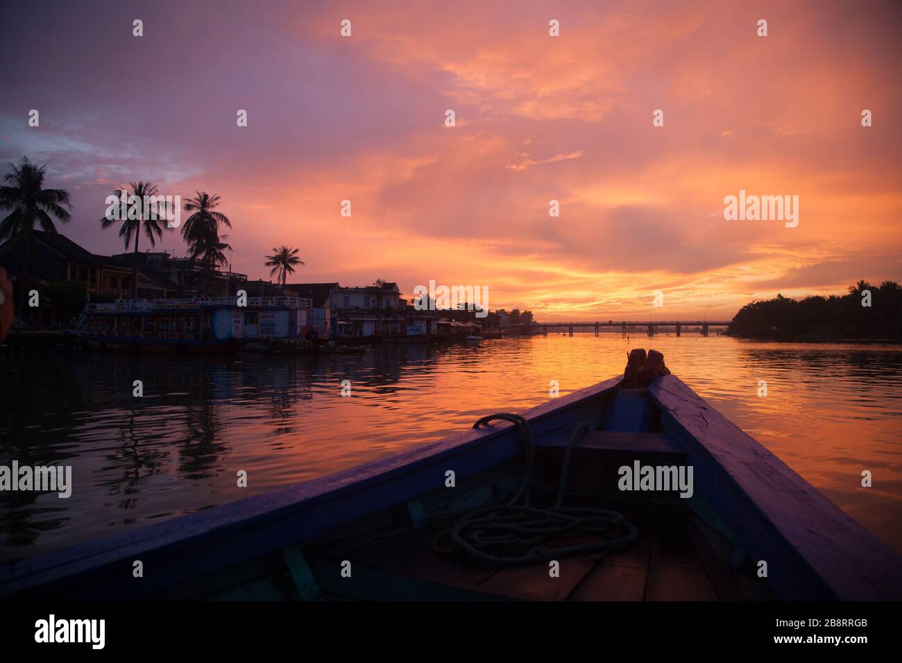 Dawn boat hi-res stock photography and images - Alamy
