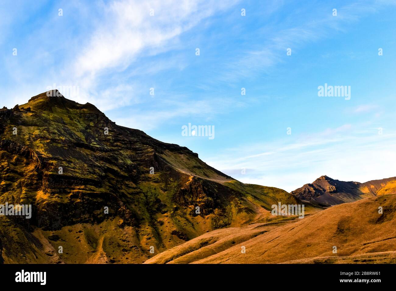 Hike steep slopes hi-res stock photography and images - Alamy