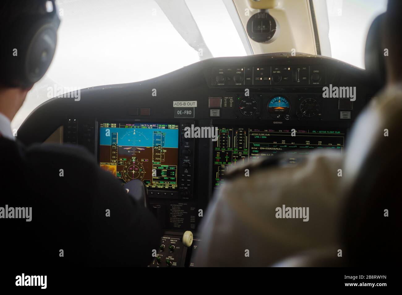 Pilots dashboard hi-res stock photography and images - Alamy
