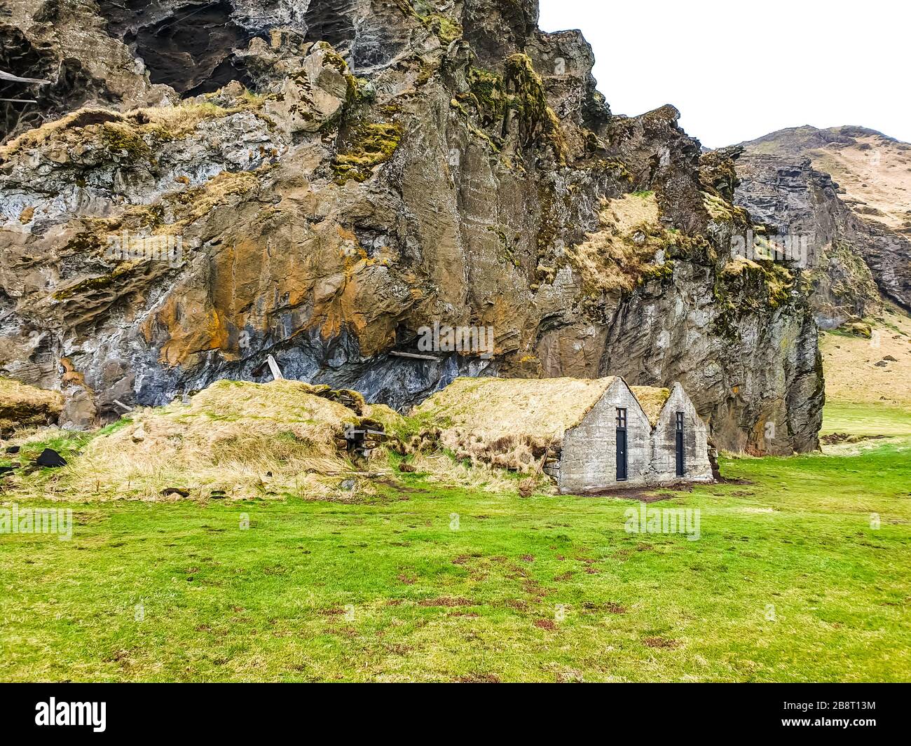 Old Icelandic turf houses Stock Photo - Alamy