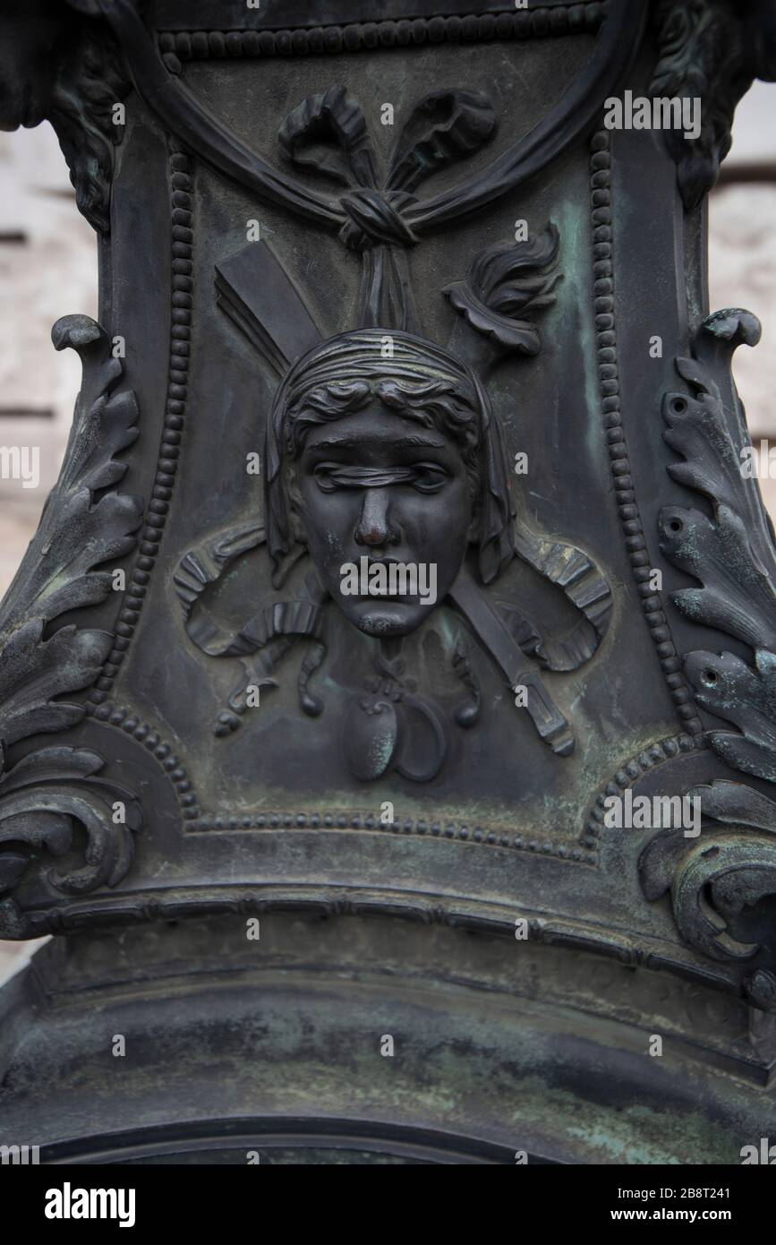 Vienna, Austria. Mascaron bronze statue Part of street lantern ...