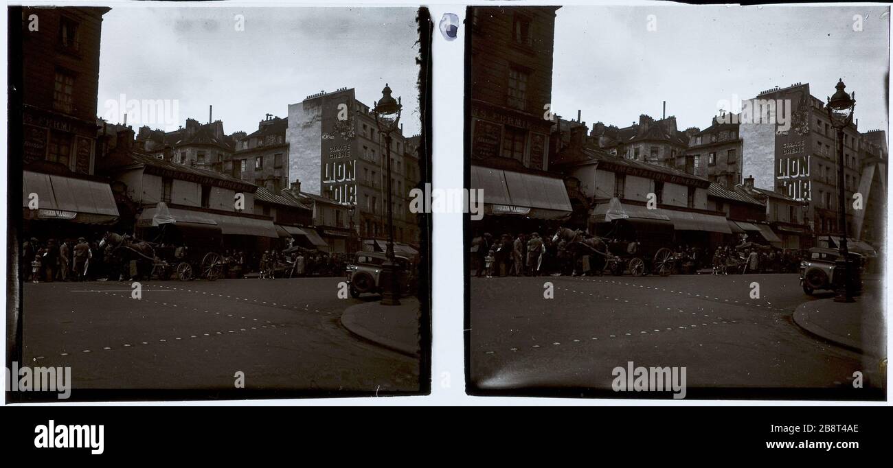 Paris rue de bretagne hi-res stock photography and images - Alamy