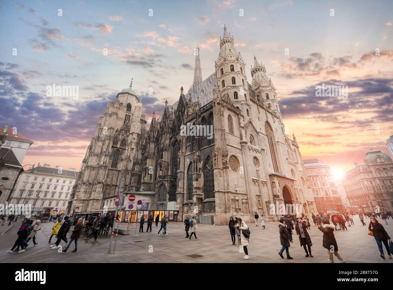 Vienna city center with cathedral stephansdom st stephens cathedral hi ...