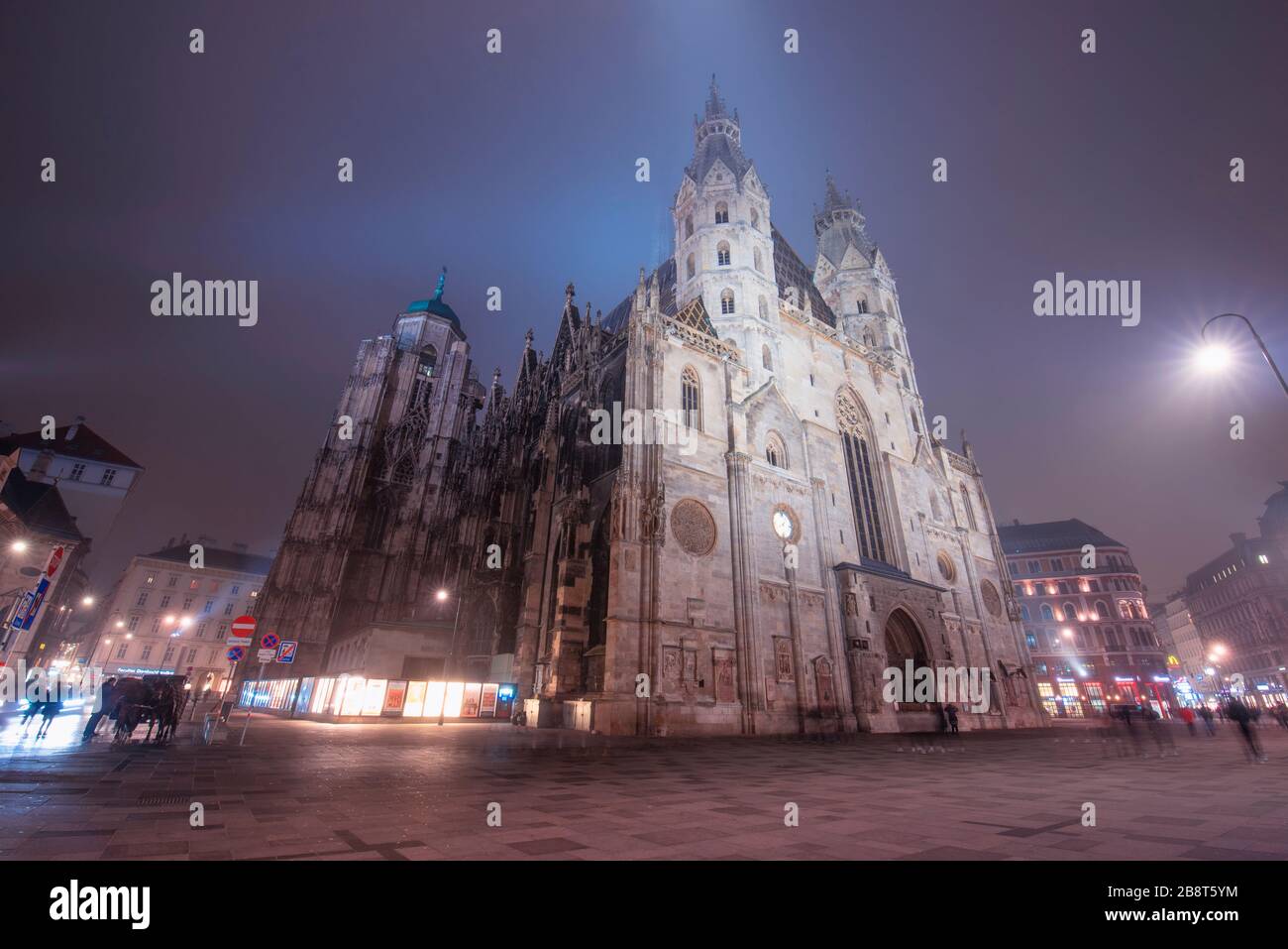 Vienna, Austria. St. Stephen's Cathedral at night in center of Wien ...