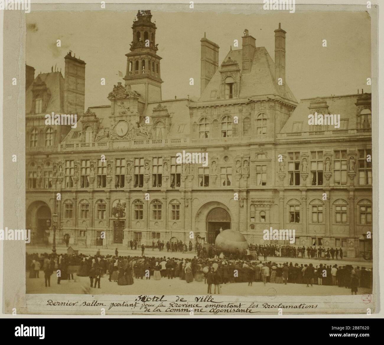 HOTEL DE VILLE DE PARIS - LAST BALL BEGINNING FOR THE PROVINCE, THE ...
