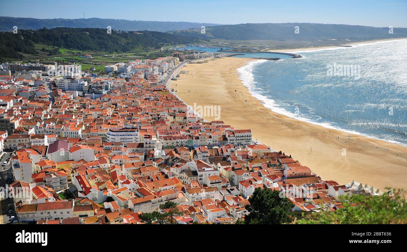 Nazare town hi-res stock photography and images - Alamy