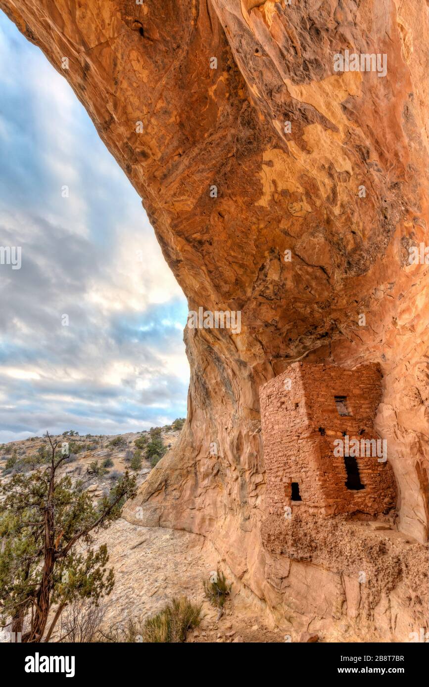 Two story tower hi-res stock photography and images - Alamy