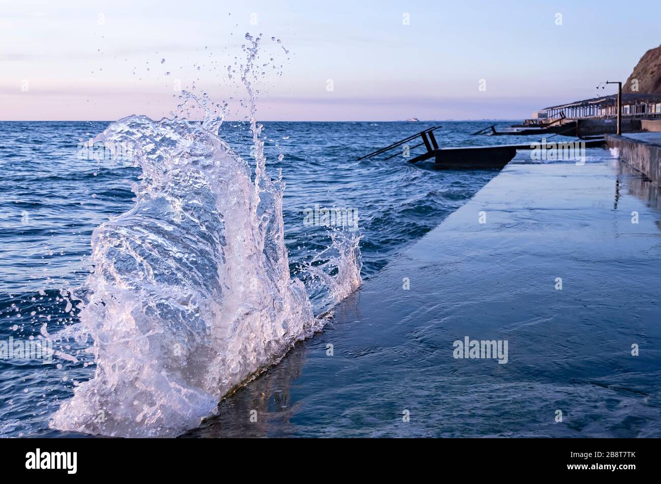 Sea waves under sunbeam hi-res stock photography and images - Alamy