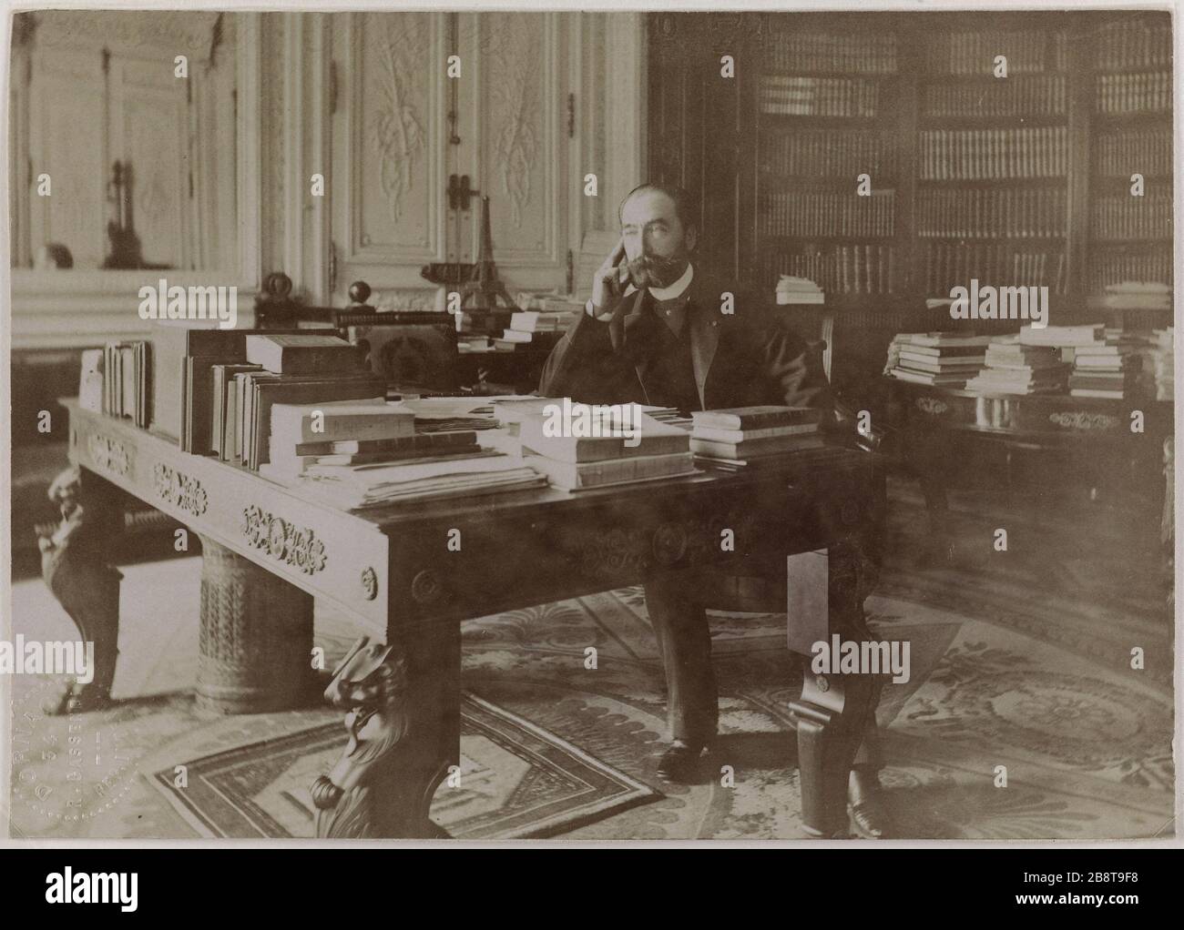 President de la republique francaise hi-res stock photography and ...