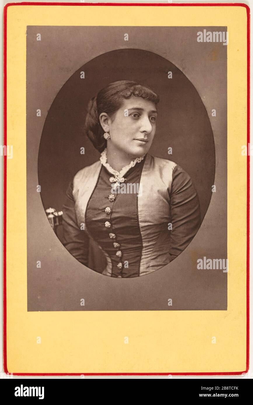 Portrait of Emilie Ambre, singer Anonyme. "Portrait d'Emilie Ambre ...