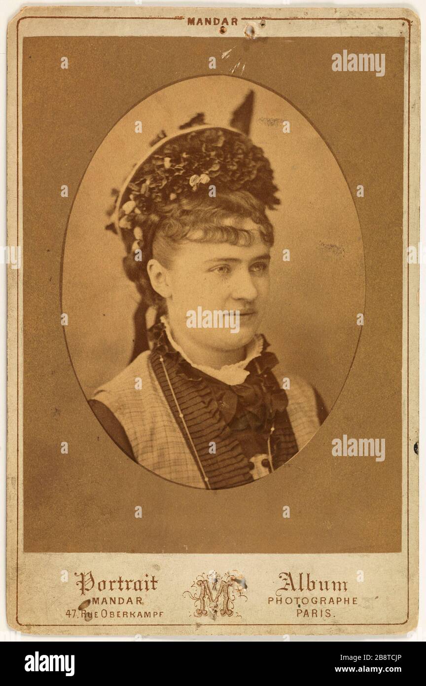 Portrait of Angela, Albert Lambert wife, actress Augustin Ernest ...