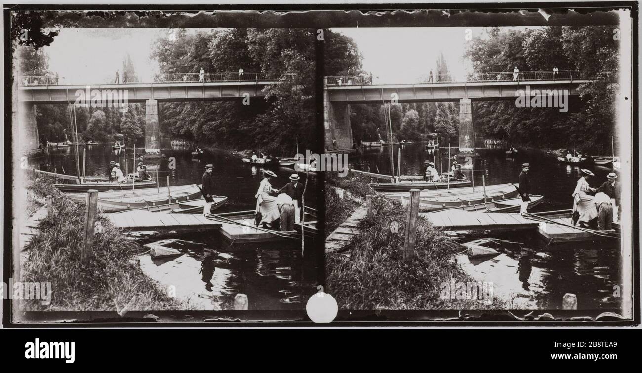 Rowing boat 1900s hi-res stock photography and images - Alamy