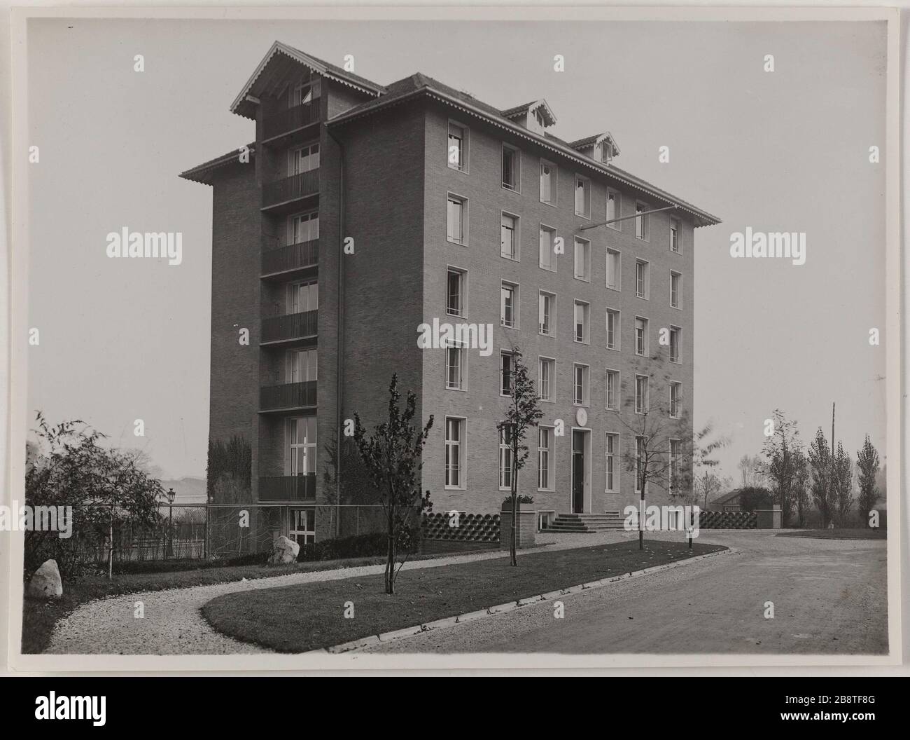 1933 house hi-res stock photography and images - Alamy