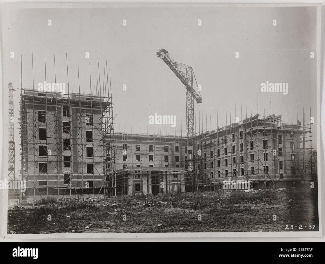 Bâtiment universitaire hi-res stock photography and images - Alamy
