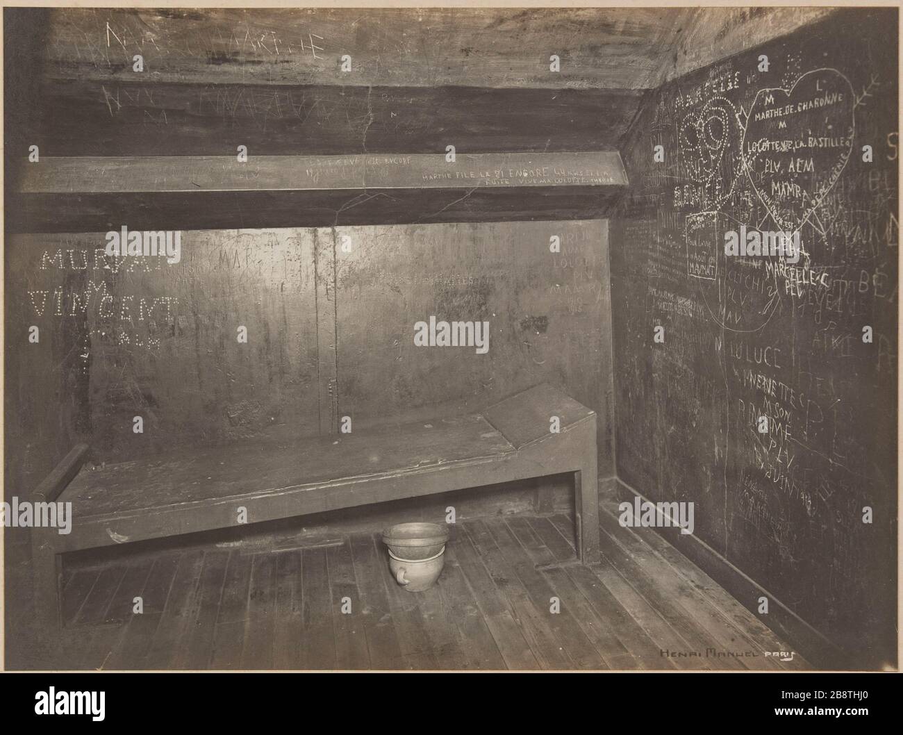 Inside a cell with graffiti, Saint-Lazare prison, prison for women, 107 ...