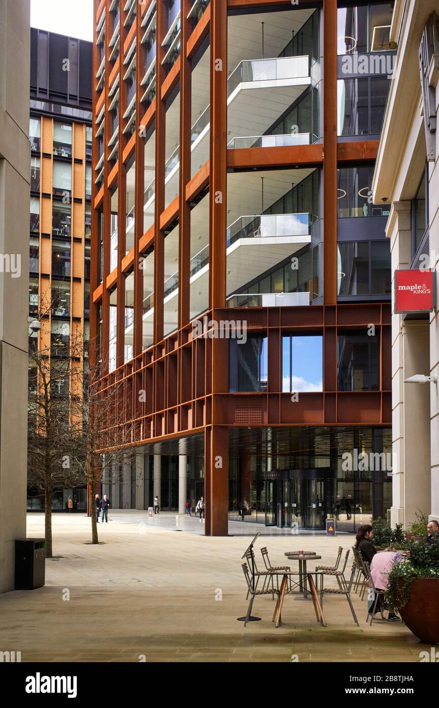 Rusty steelwork hi-res stock photography and images - Alamy