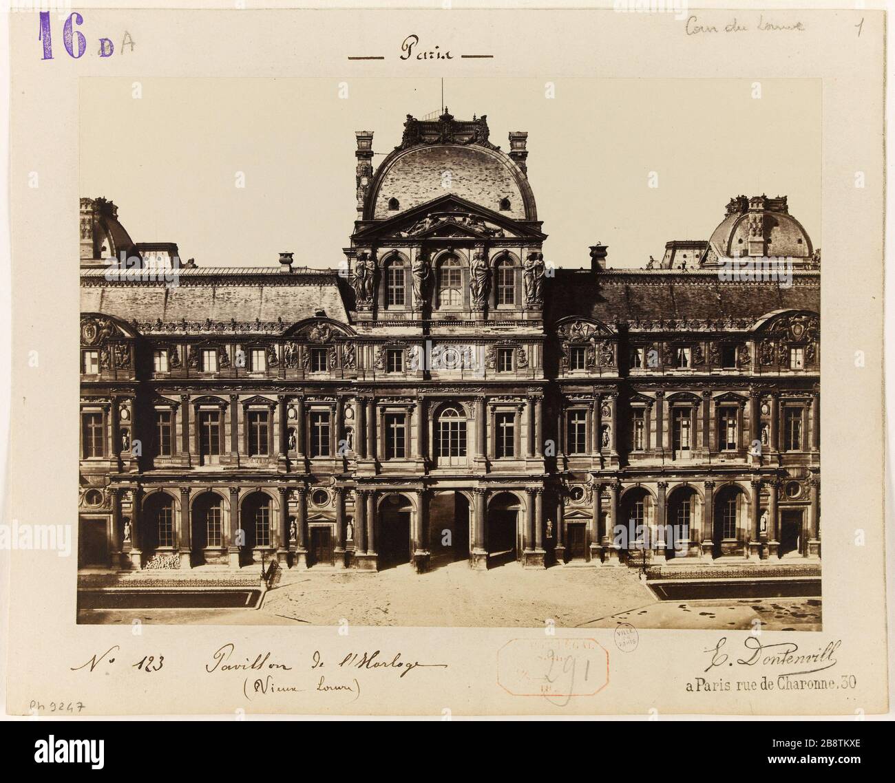 Old louvre hi-res stock photography and images - Alamy