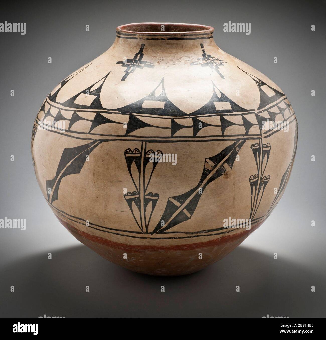 Polychrome ceramic hi-res stock photography and images - Alamy