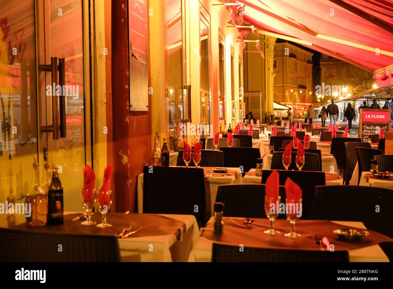 Nice bar hi-res stock photography and images - Alamy