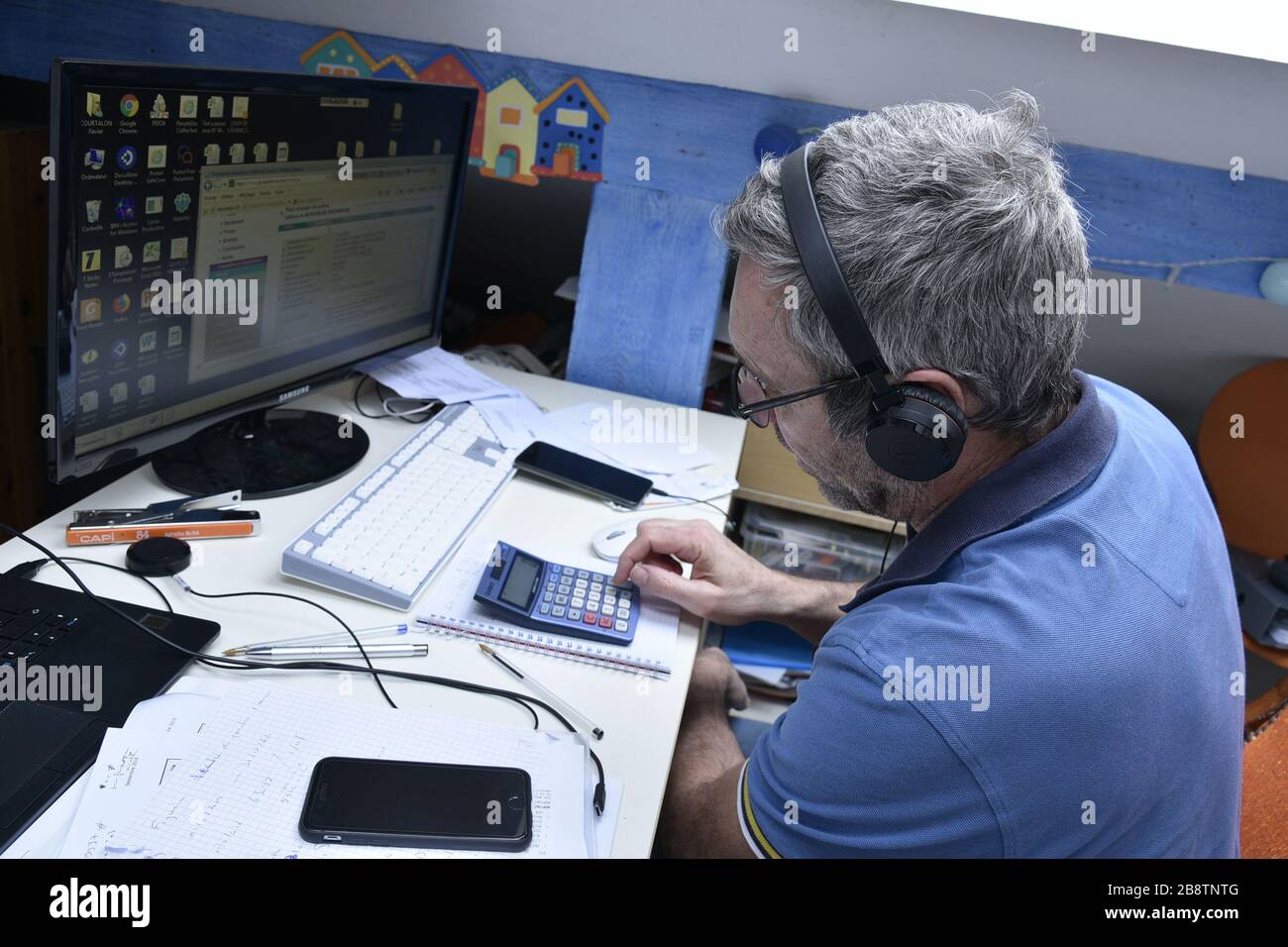 Teleworks hi-res stock photography and images - Alamy