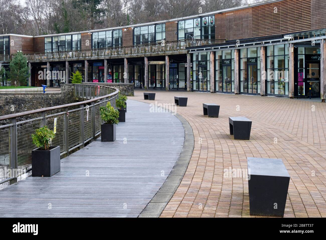 The promenade shopping centre hi-res stock photography and images - Alamy