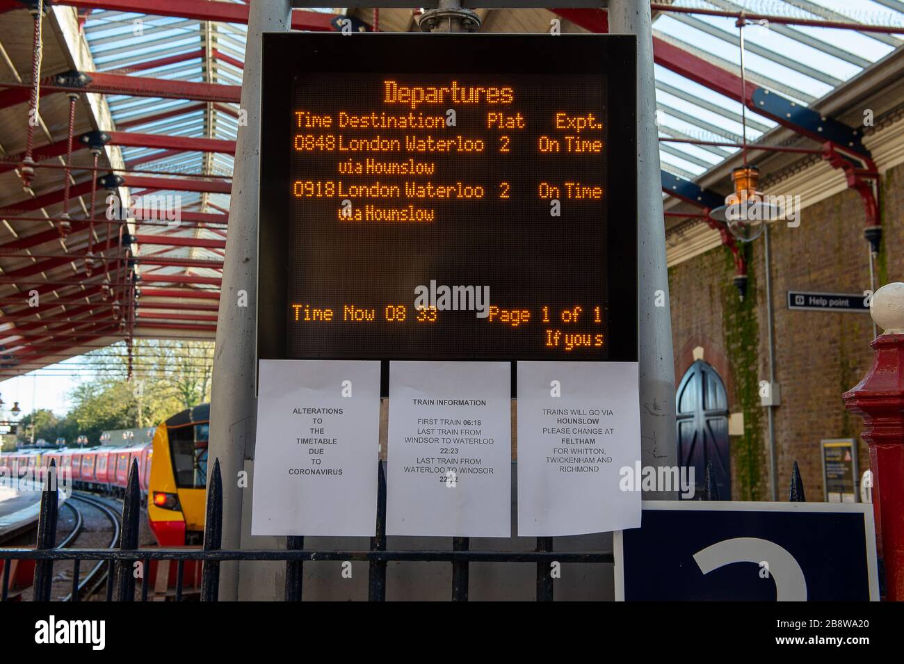 Windsor and eton riverside railway station hi-res stock photography and ...