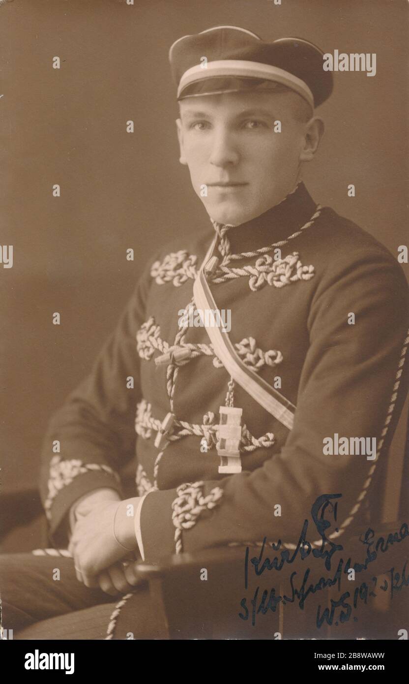 Ss sturmbannführer hi-res stock photography and images - Alamy