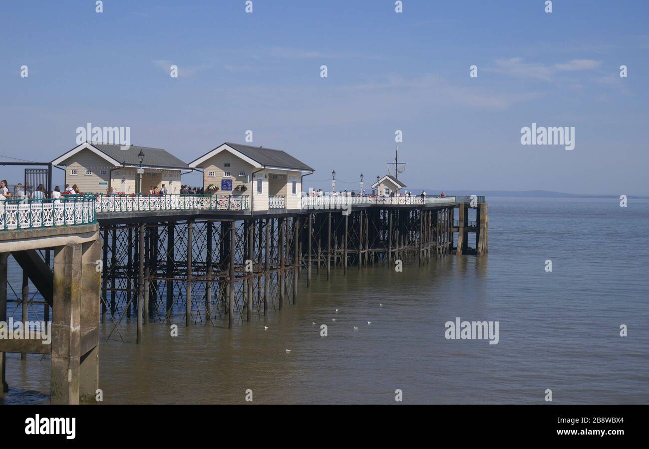 Victorian era structure hi-res stock photography and images - Alamy