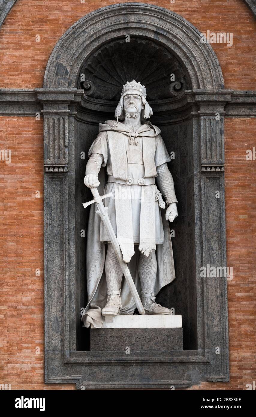 Statue of Roger II at the entrance of Palazzo Reale in Piazza del ...