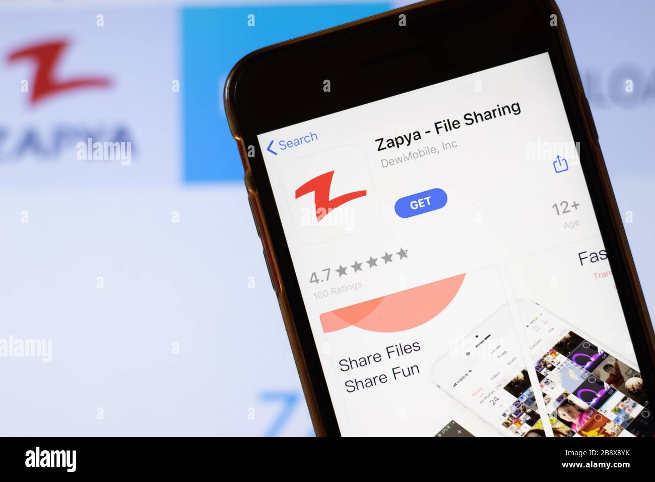 Los Angeles, California, USA - 24 March 2020: Zapya app logo on phone ...