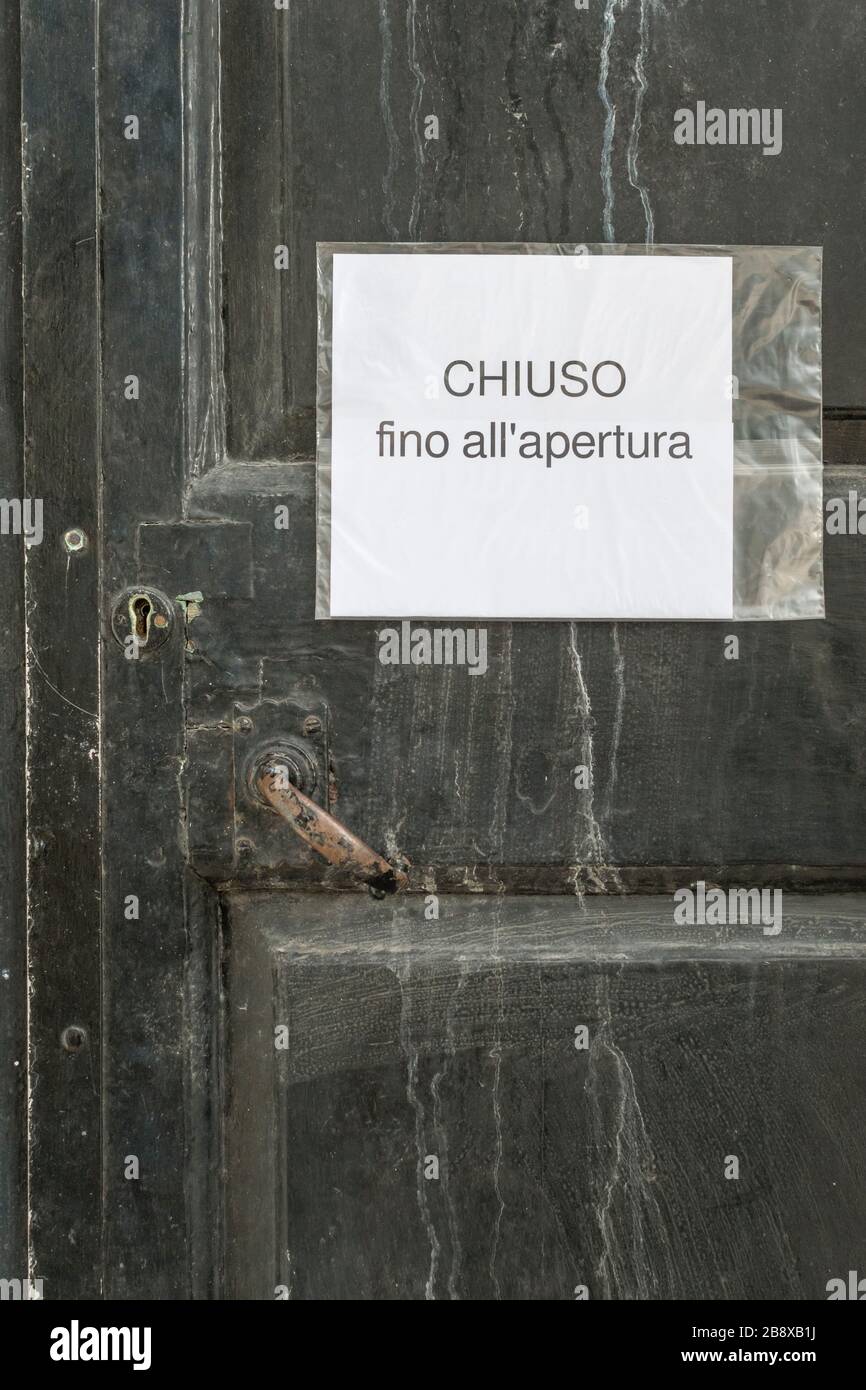 Till closed sign hi-res stock photography and images - Alamy