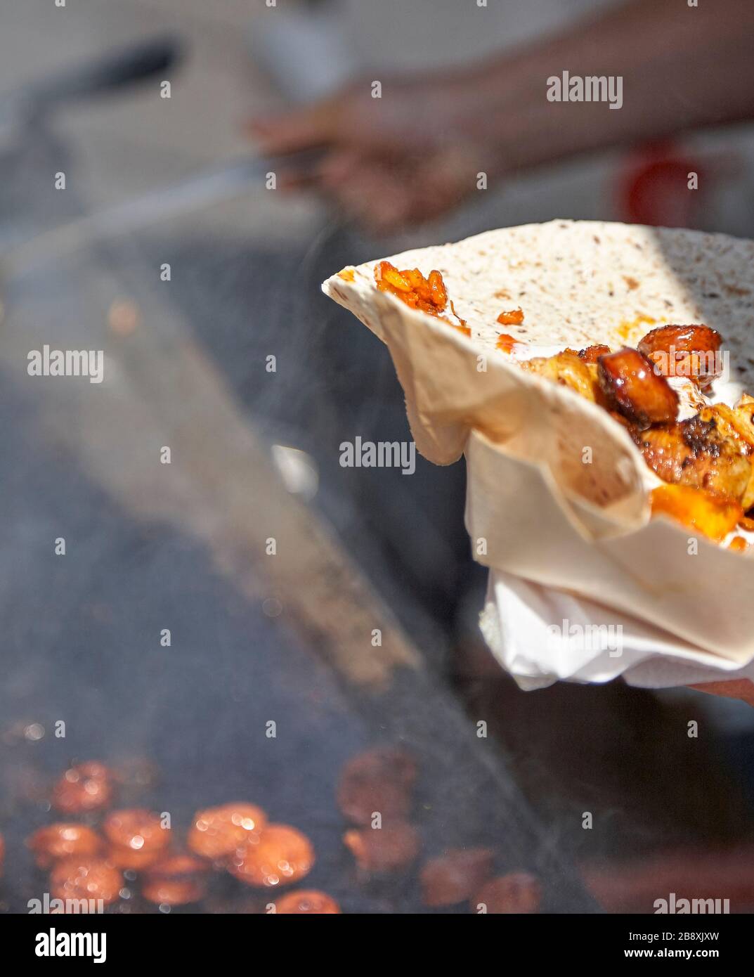 Take out food prep hi-res stock photography and images - Alamy
