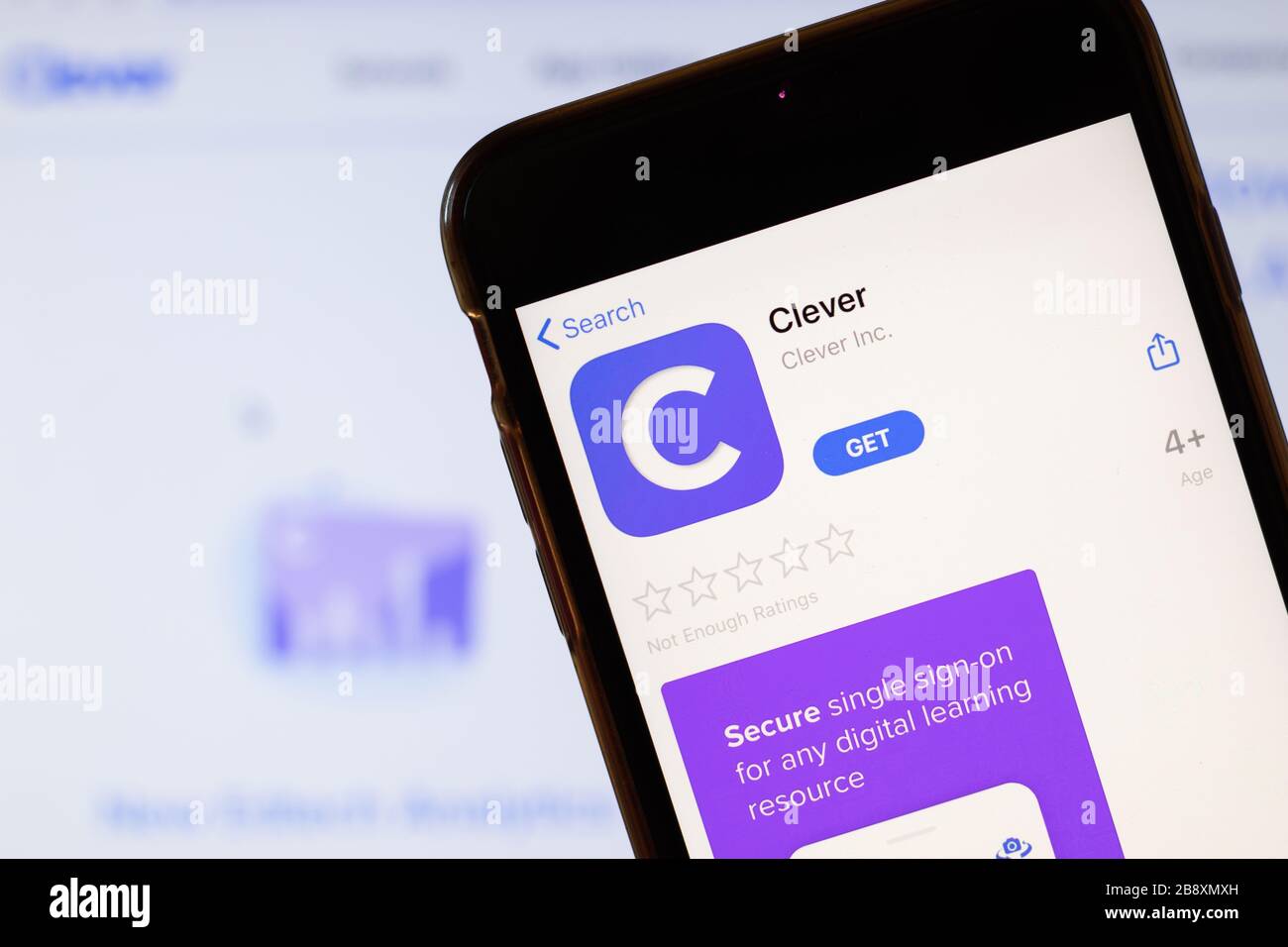Clever logo hi-res stock photography and images - Alamy