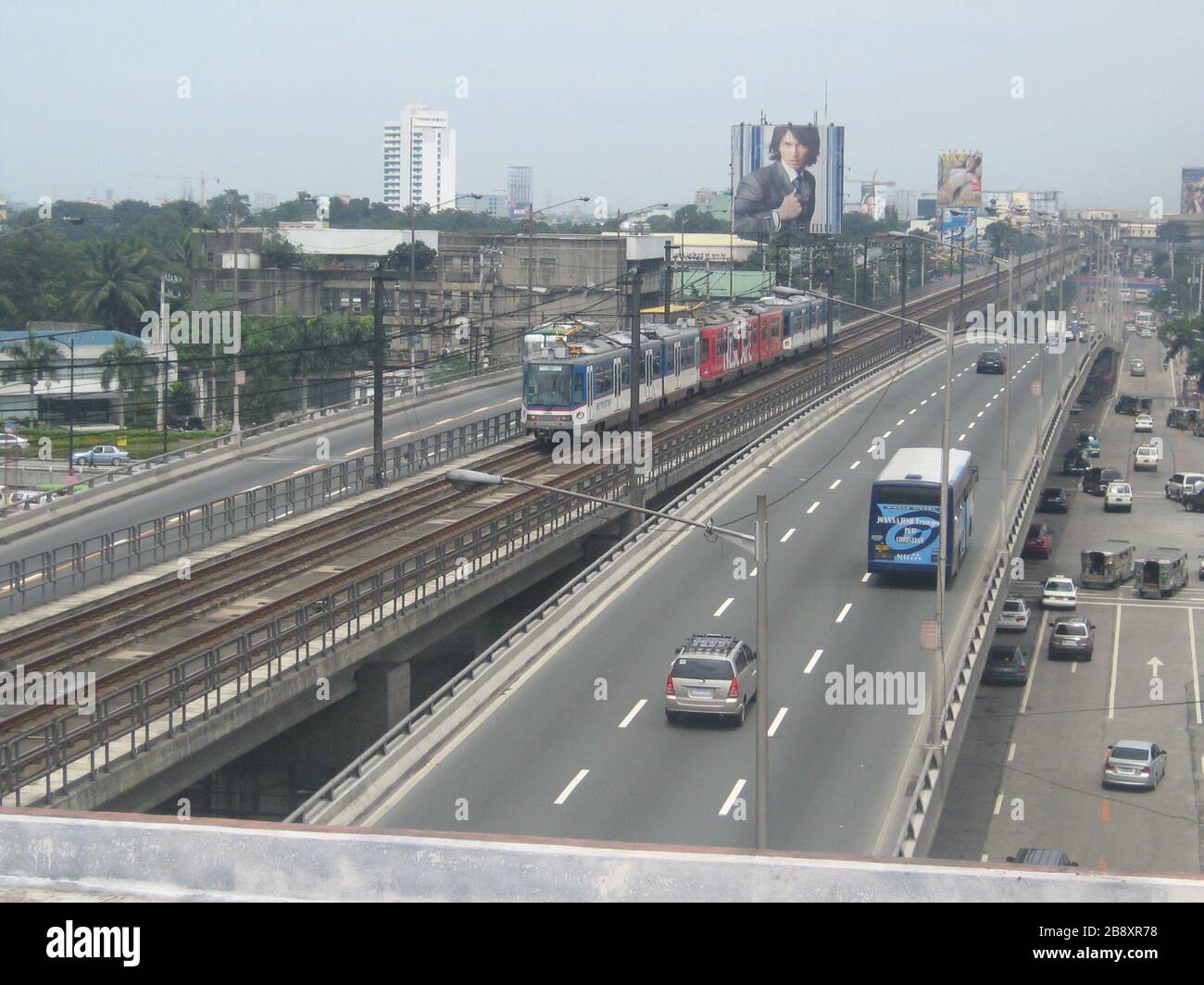 Edsa Quezon High Resolution Stock Photography and Images - Alamy
