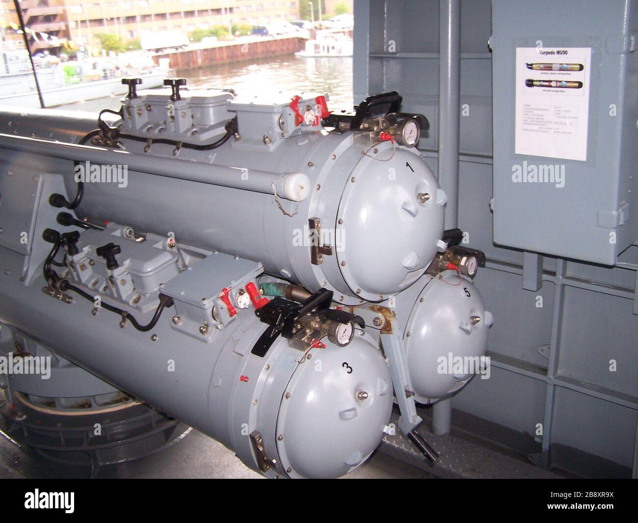 Sachsen class frigate hi-res stock photography and images - Alamy