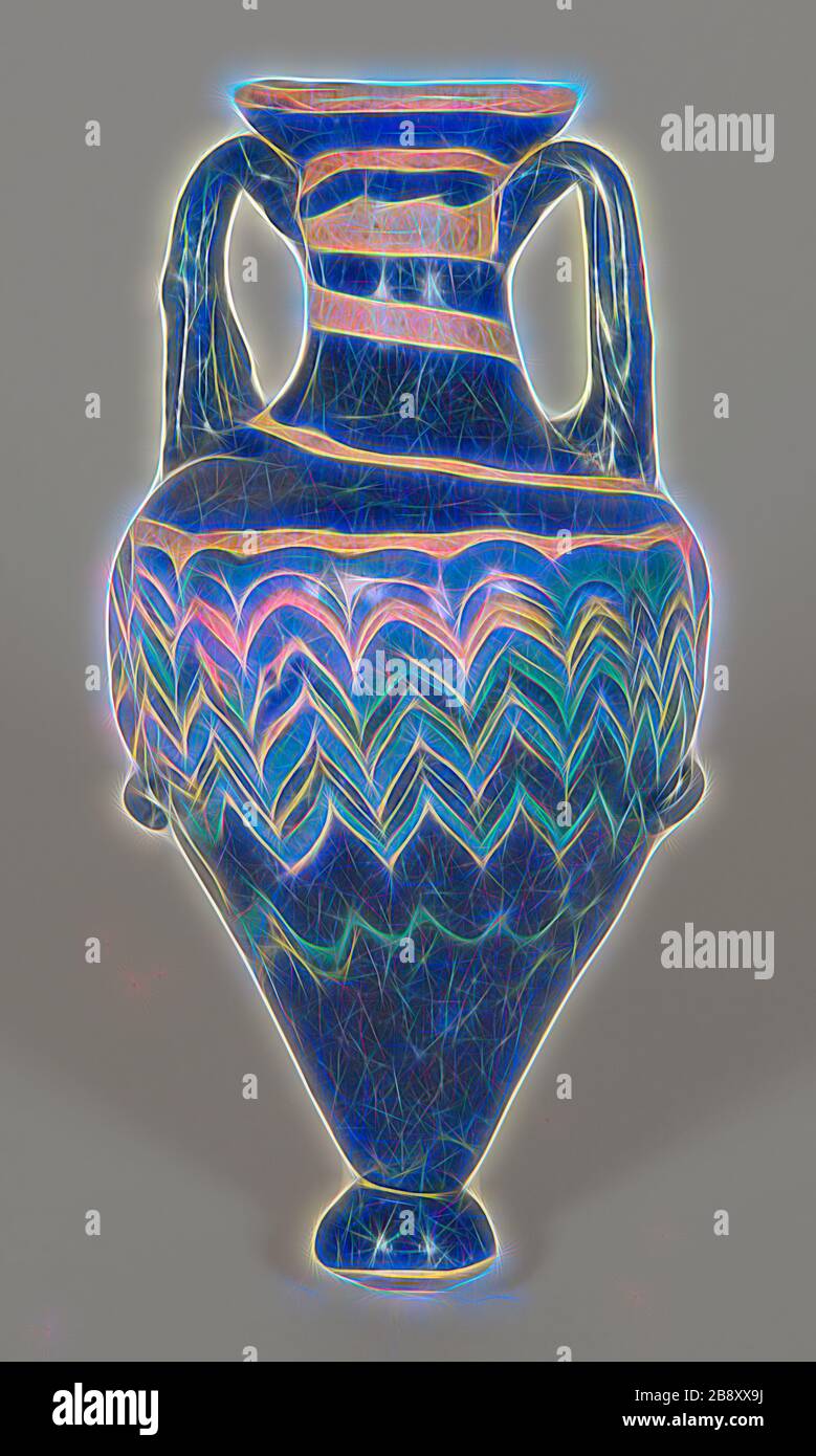 Glass core formed technique hi-res stock photography and images - Alamy