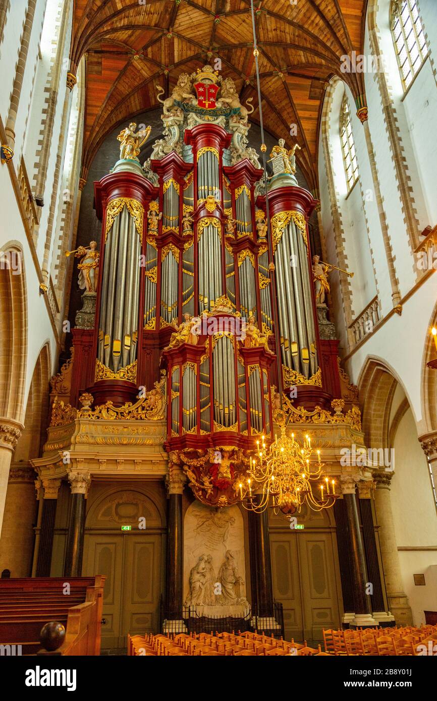 Christiaan Müller organ (played by both G.F. Händel and Mozart. The ...