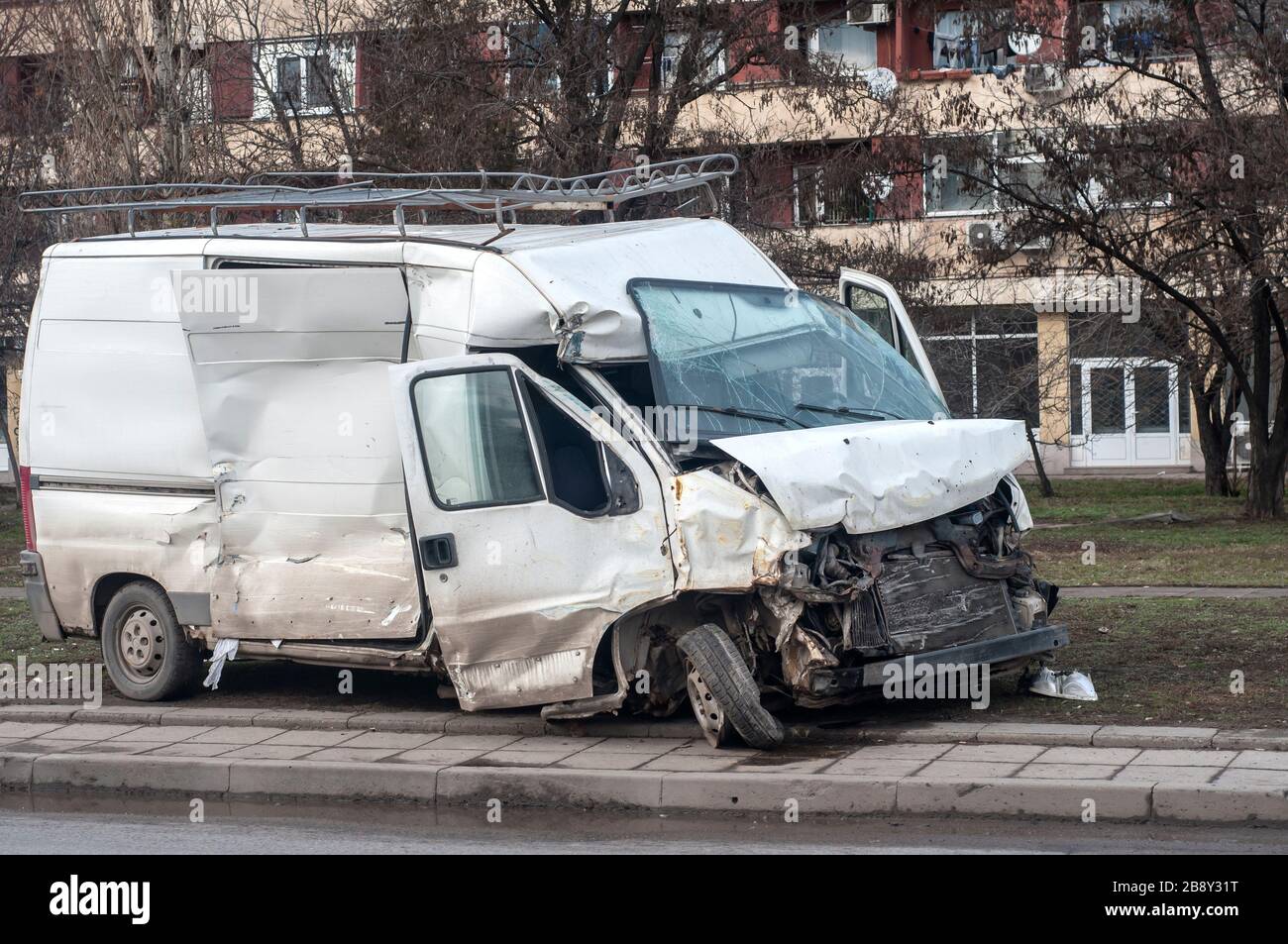 Destroyed Minibus High Resolution Stock Photography and Images - Alamy
