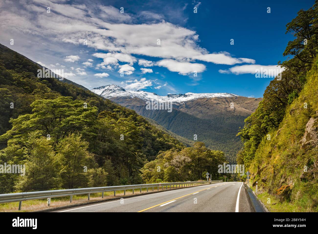 Mt Armstrong, Mt Kaye, Haast Pass Highway, near Gates of Haast Bridge ...