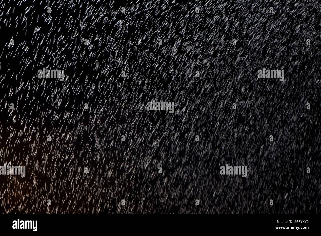 abstract rain texture background. background rain in night light Stock ...