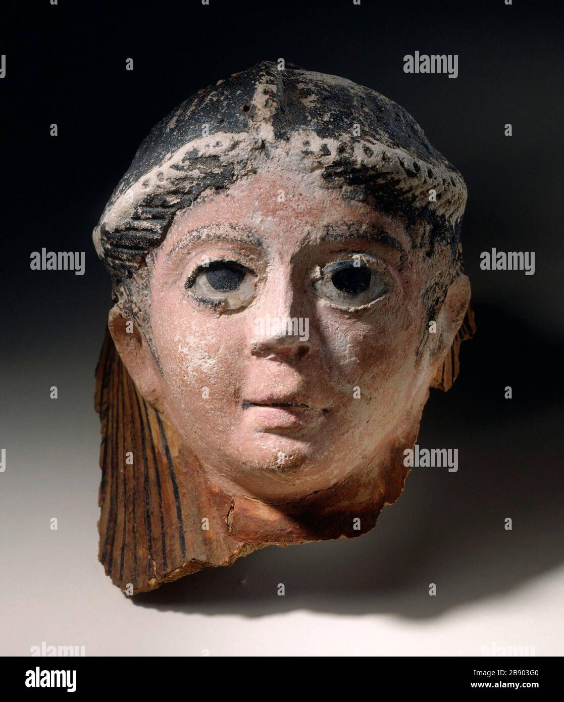 Egyptian roman mummy mask hi-res stock photography and images - Alamy